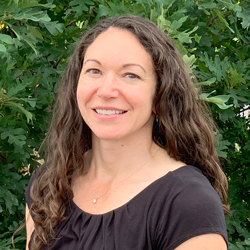 Julie Mccurdy's Instagram, Twitter & Facebook on IDCrawl